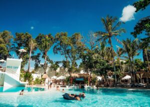 Mrs. Sippy Review: Can A Pool Club Take On The Beach Clubs And Win ...