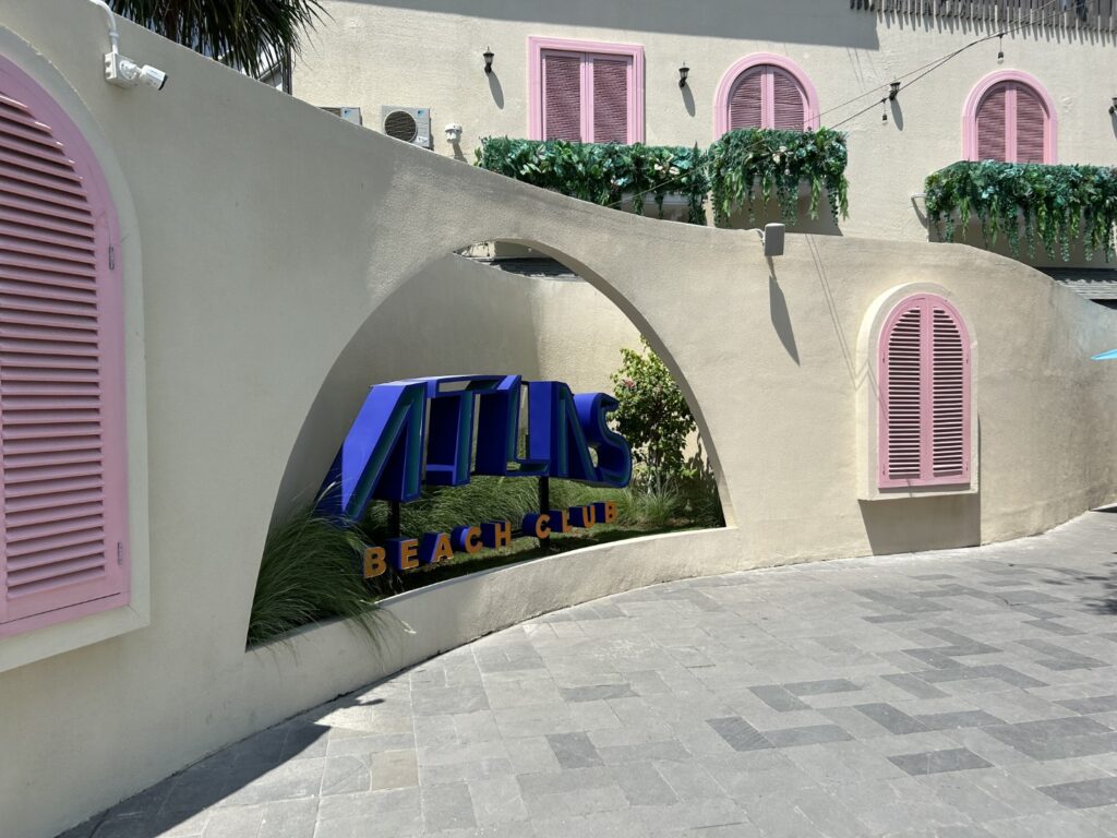 Atlas Beach Club Review: The Biggest Beach Club In The World Struggles ...