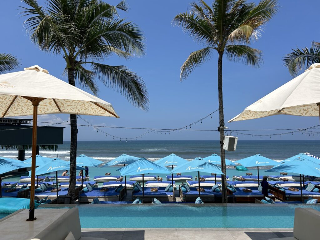 Atlas Beach Club Review: The Biggest Beach Club In The World Struggles ...