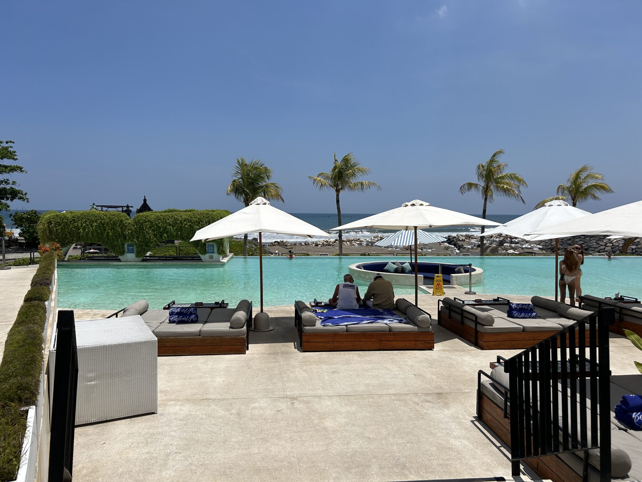 Cafe Del Mar Bali Review: Is It A Slice Of Ibiza In The Southern ...