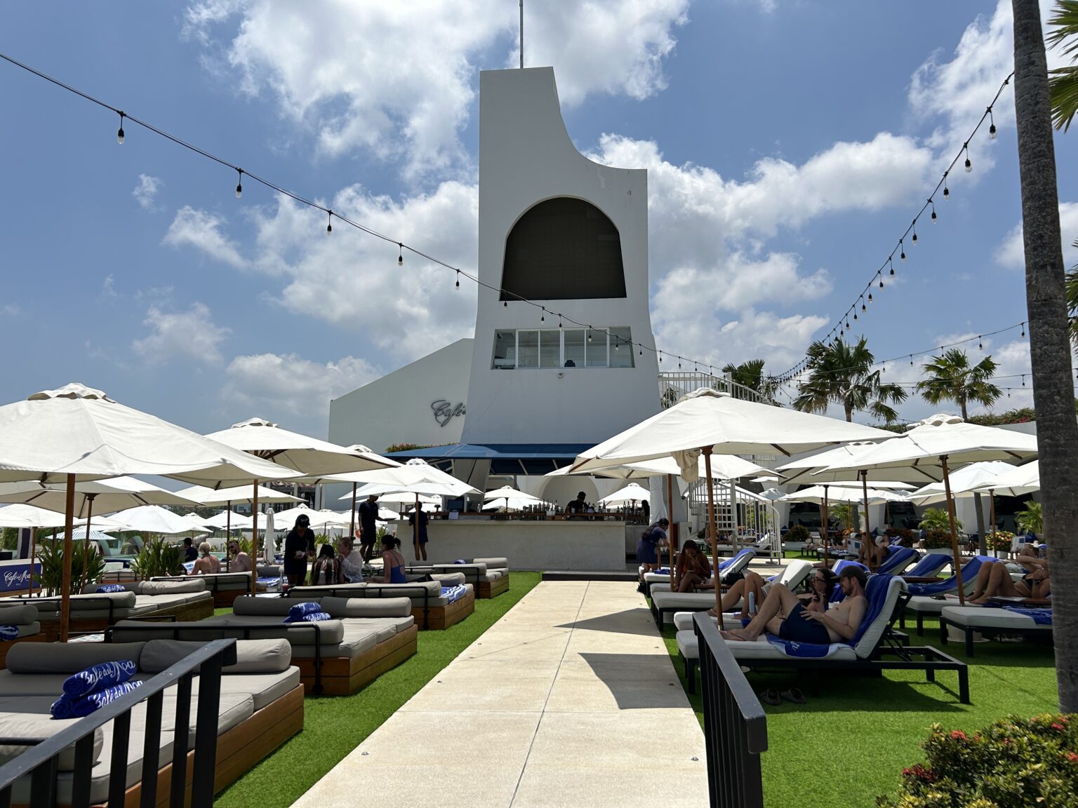 Cafe Del Mar Bali Review: Is It A Slice Of Ibiza In The Southern ...