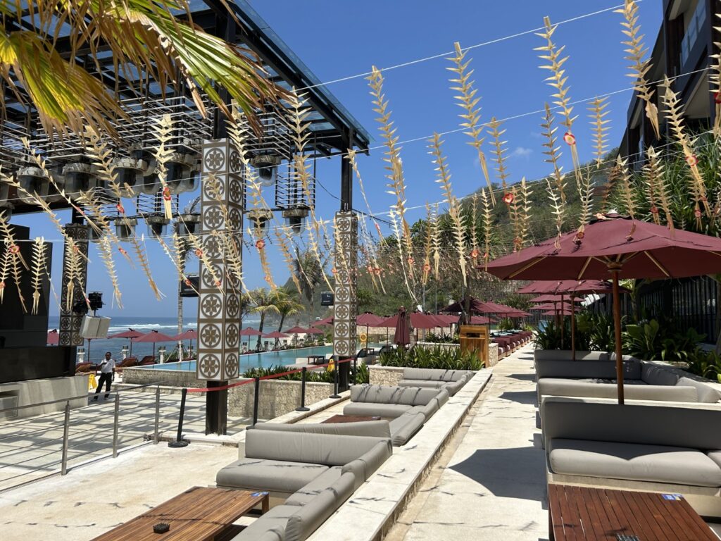 White Rock Beach Club Review: It's A Long Drive But Was It Worth It ...