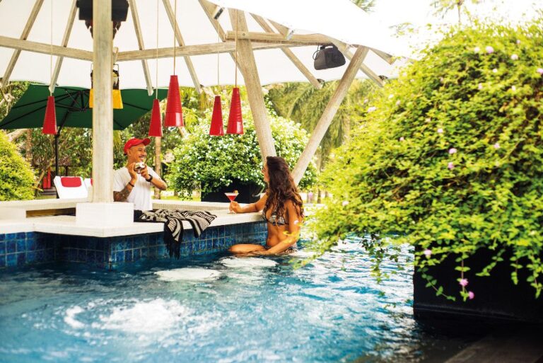 Byrd House Beach Club, Sanur: Family-Friendly With A Good Sunday Buffet ...